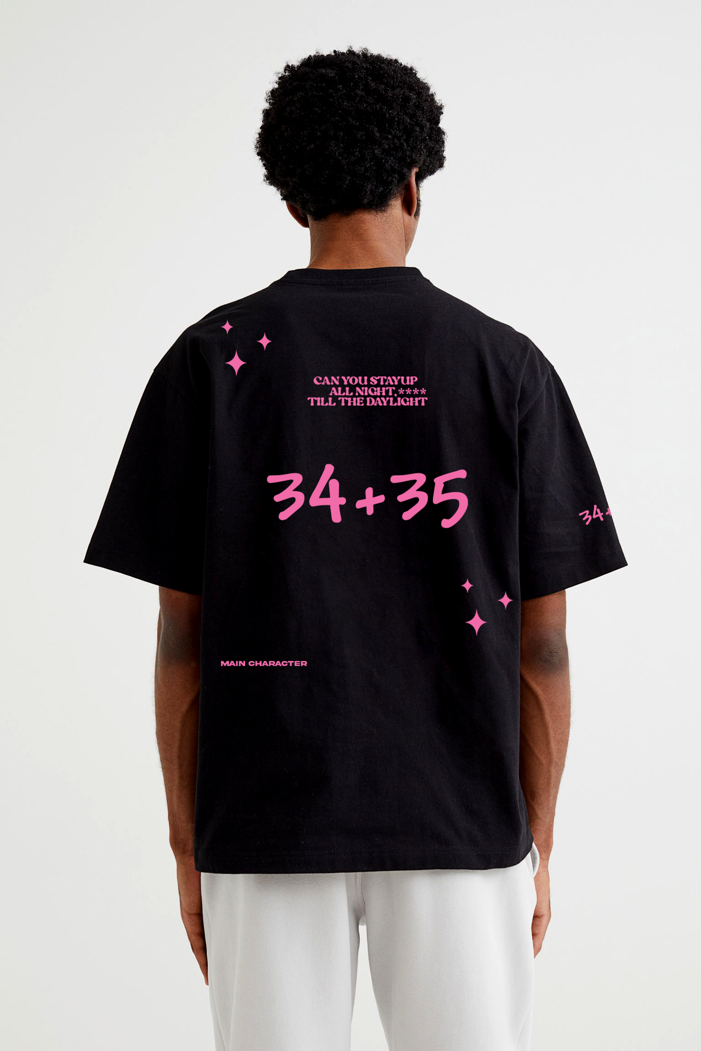 34+35 Oversized T-shirt – Main Character